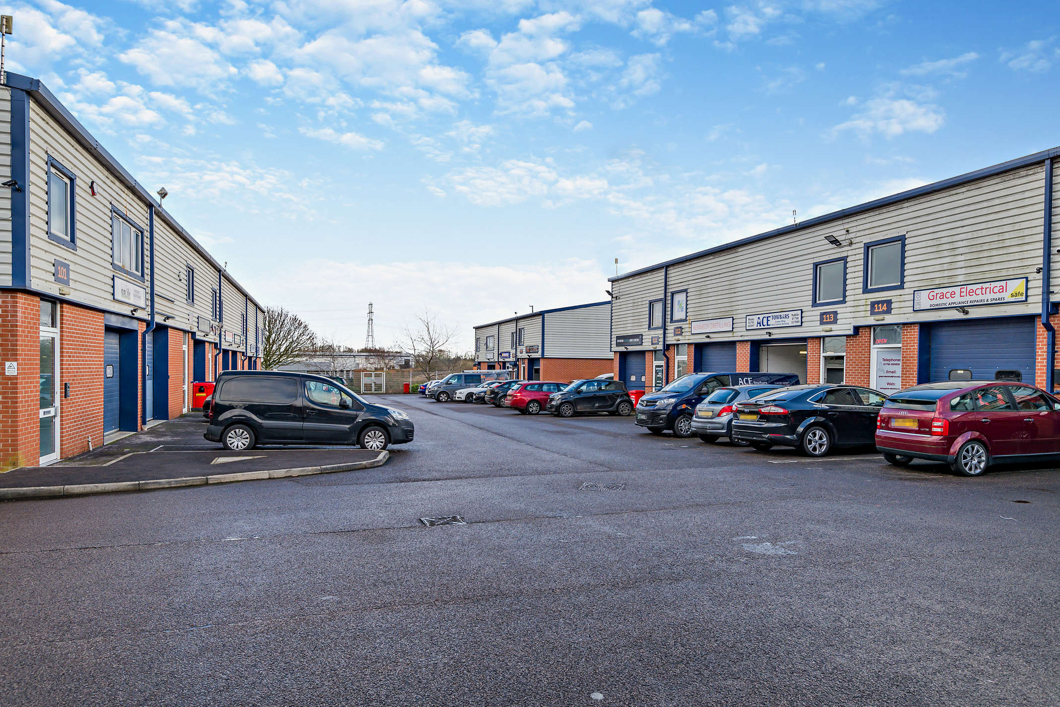 Phoenix Close Industrial Estate - Industrial units in Rochdale | Indurent