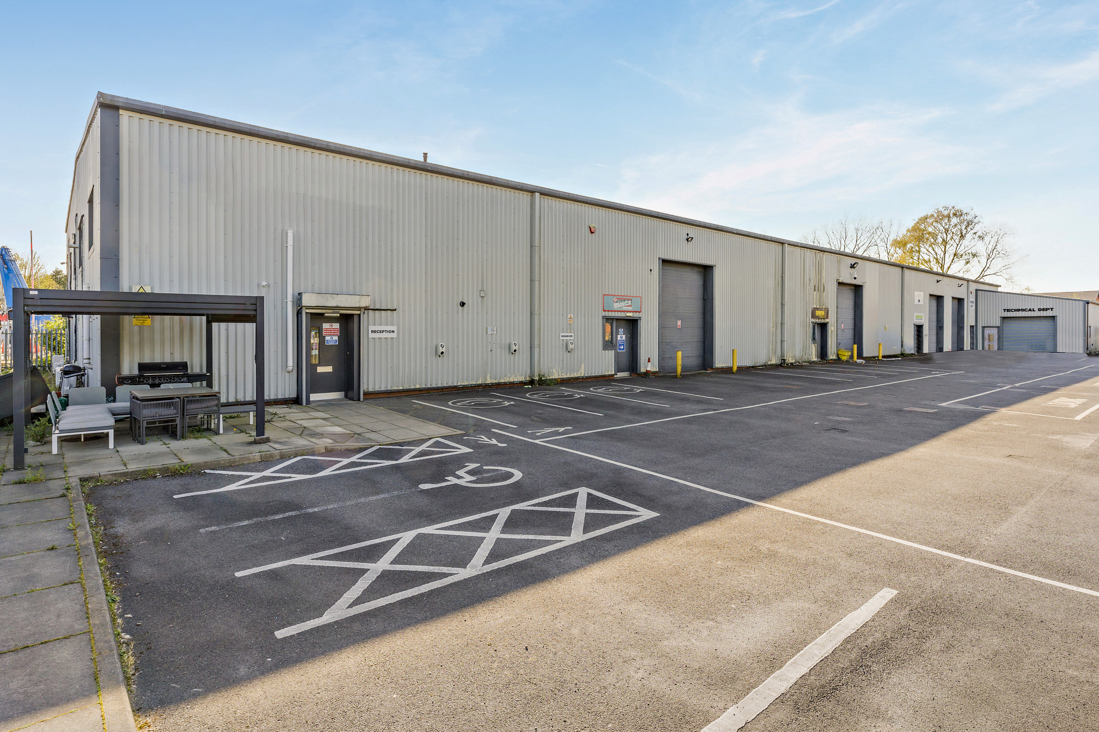 15023sq ft Industrial unit to let in Bradley Hall Trading Estate ...
