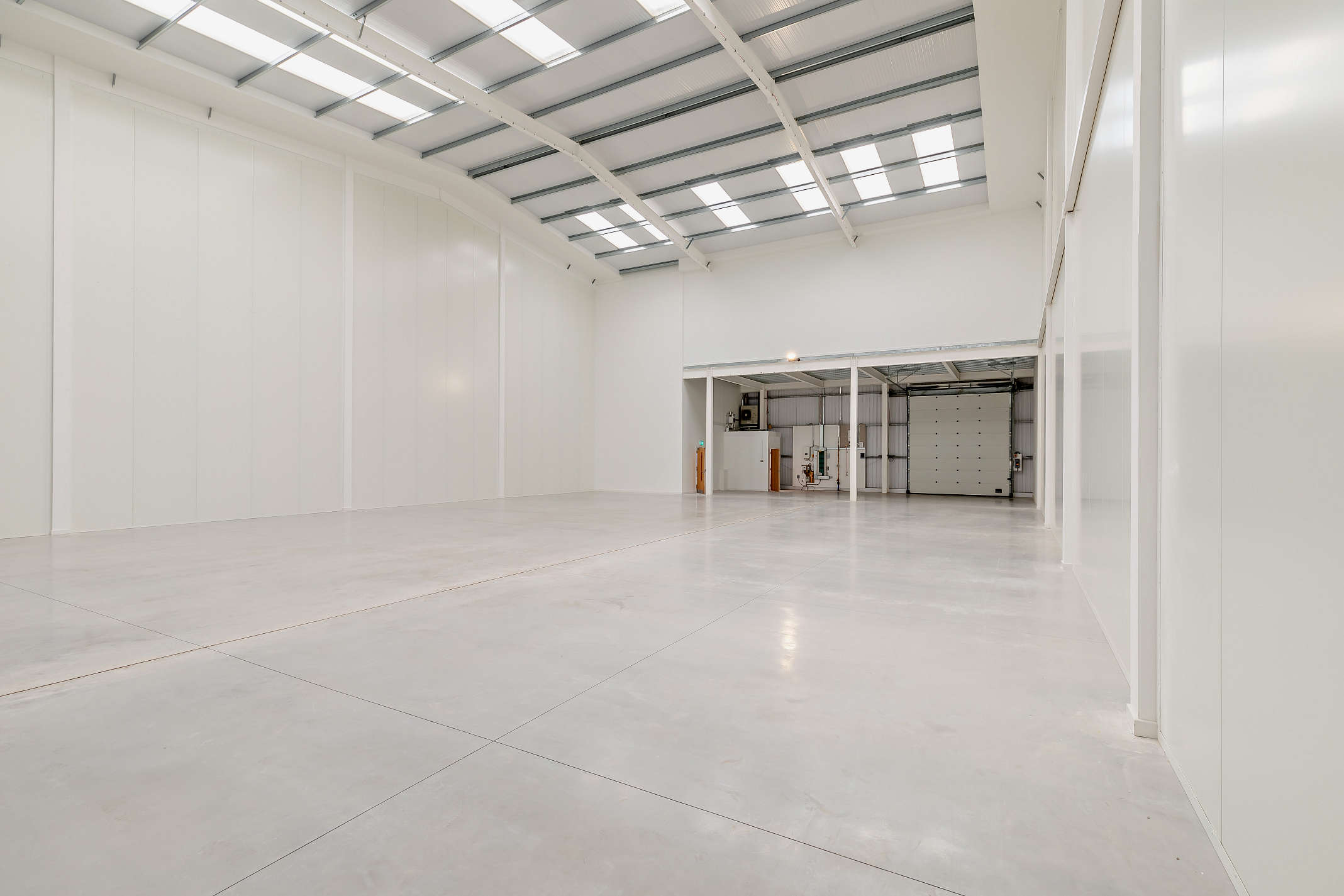 8222sq ft Industrial unit to let in Lydia Becker Way, OL9 9GP | Indurent