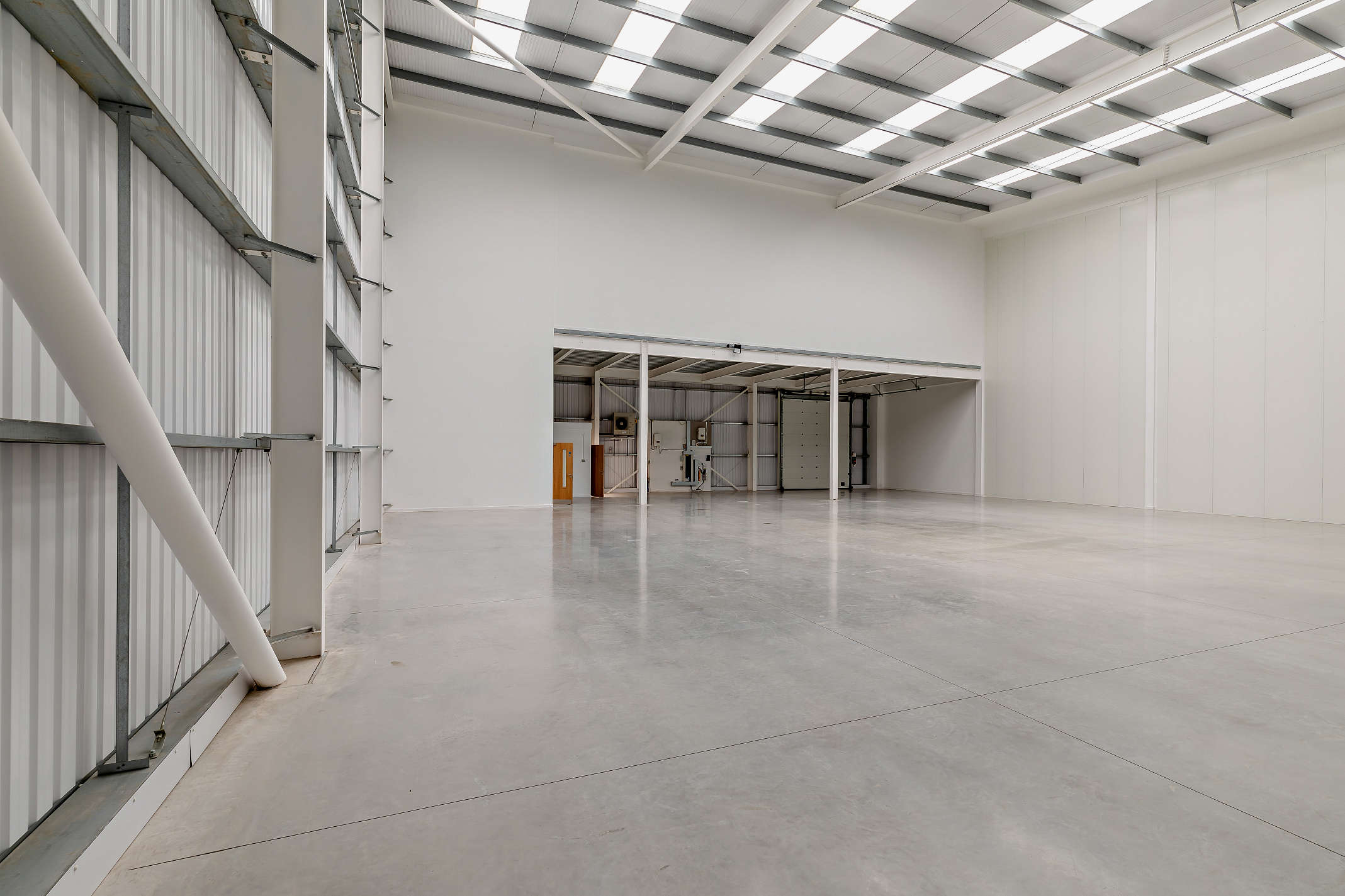 9008sq ft Industrial unit to let in Lydia Becker Way, OL9 9GP | Indurent