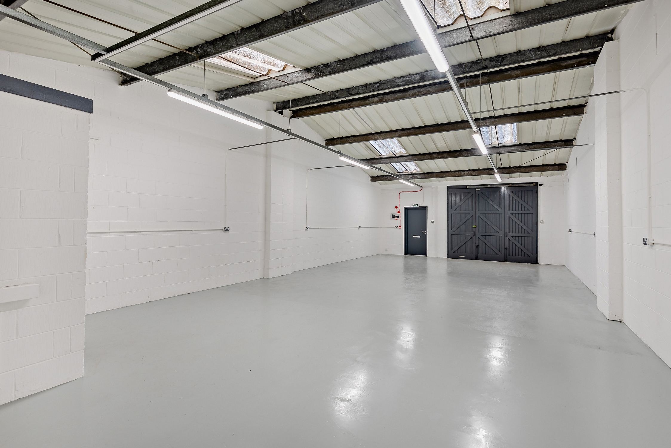 943sq ft Industrial unit to let in Speke, L24 1YA | Indurent