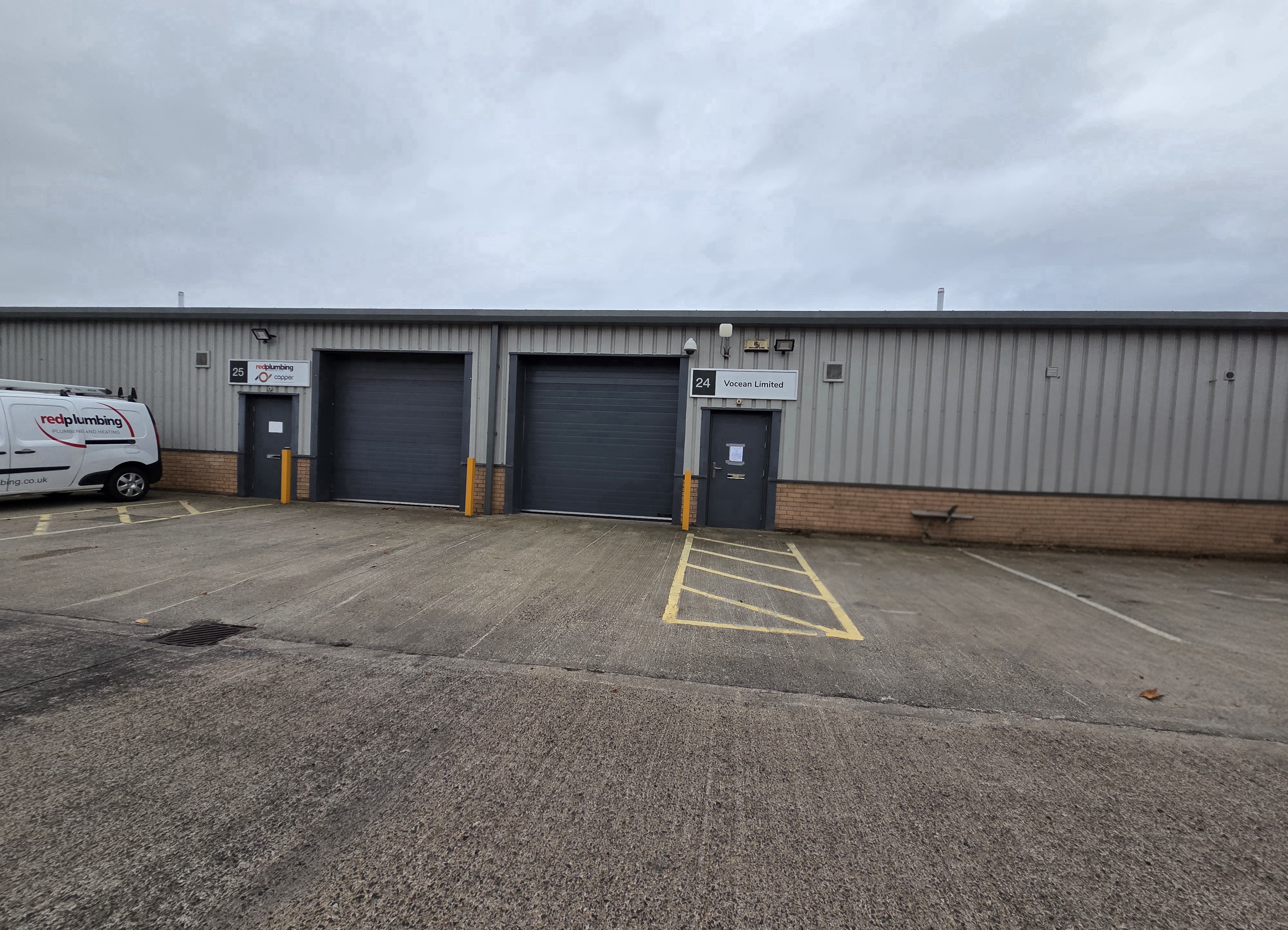 1079sq ft Industrial unit to let in Bilston Glen Industrial Estate ...