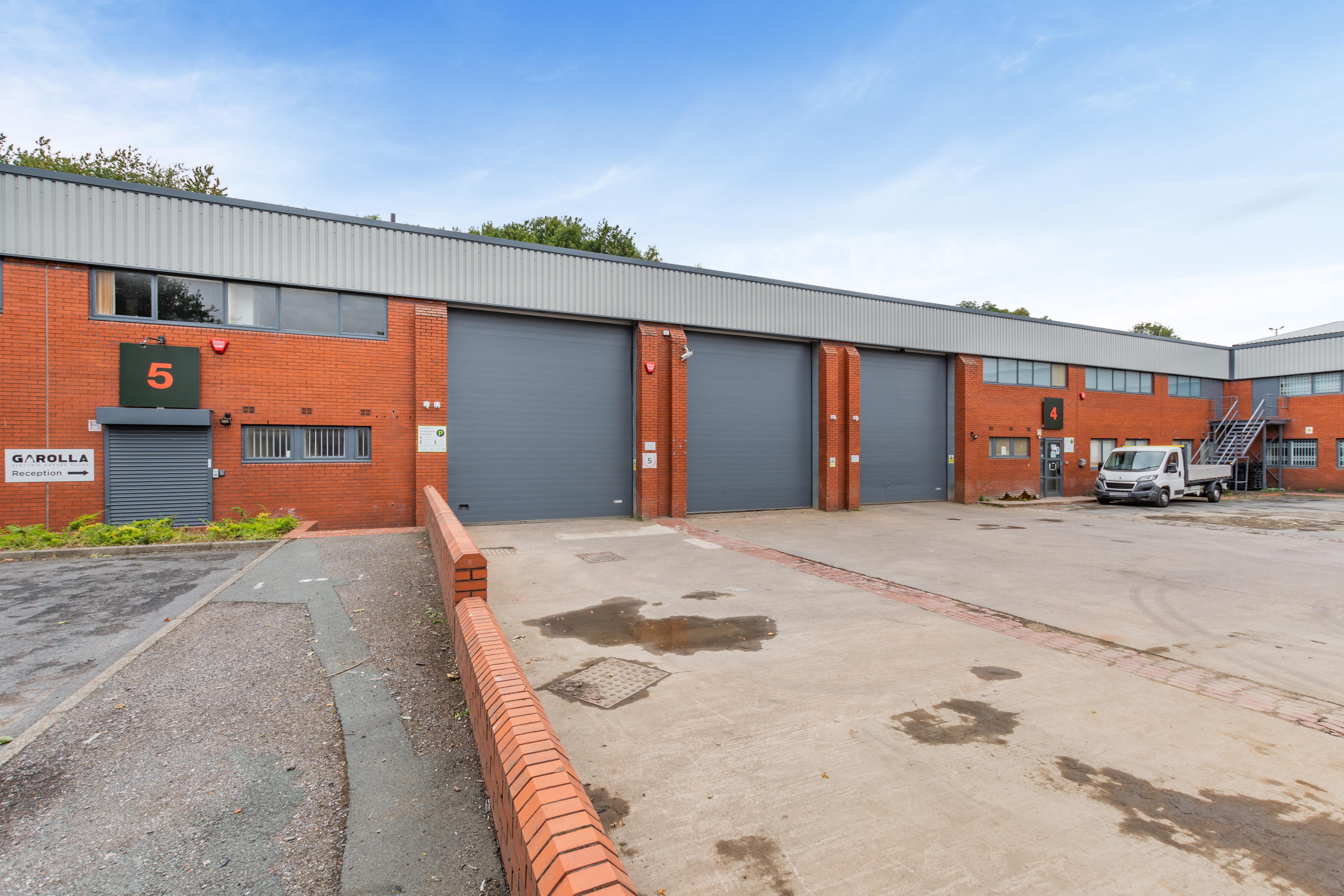 22493sq ft Industrial unit to let in Revie Road, LS11 8JG | Indurent