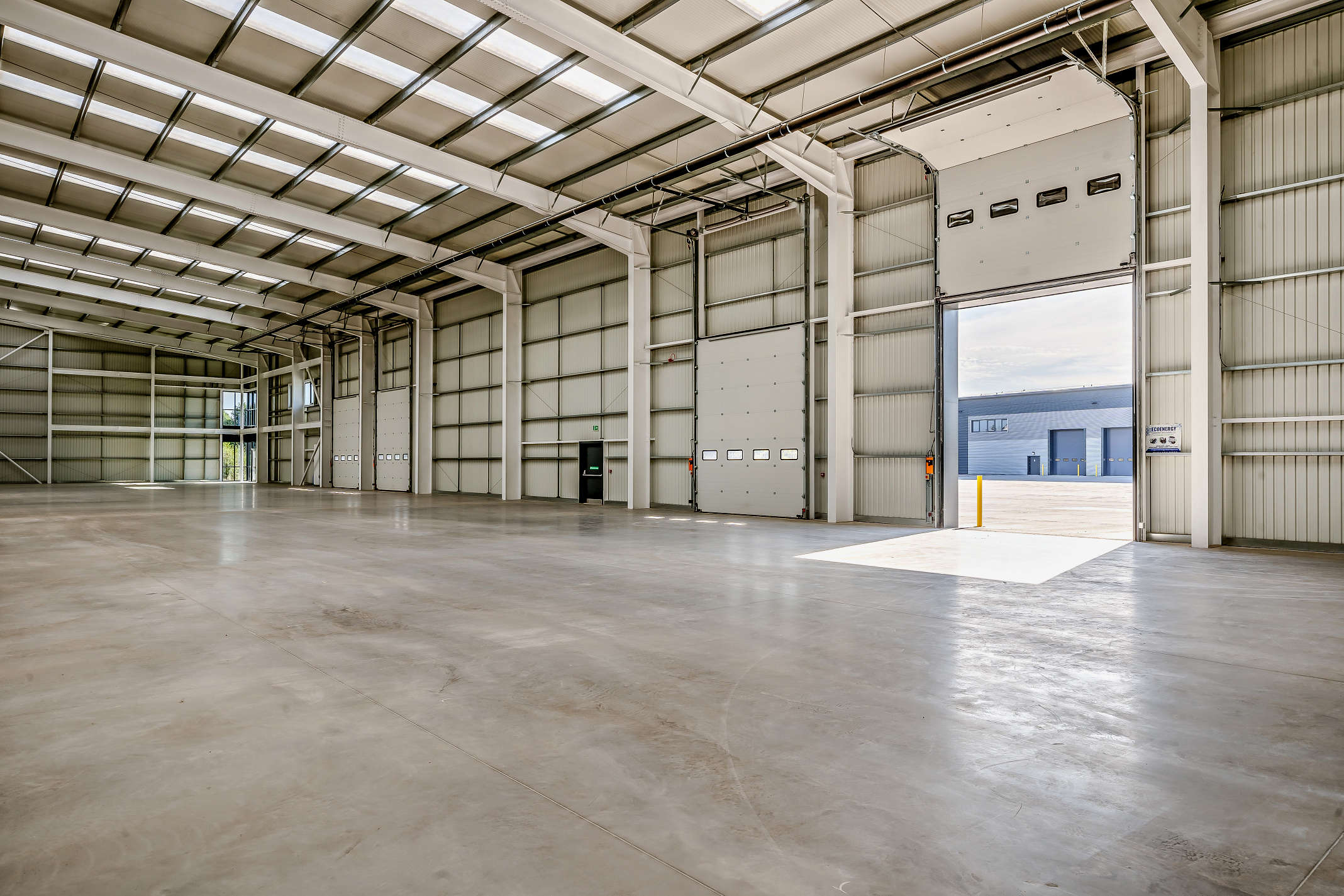 38061sq ft Industrial unit to let in Pochin Way, CW10 0GY | Indurent