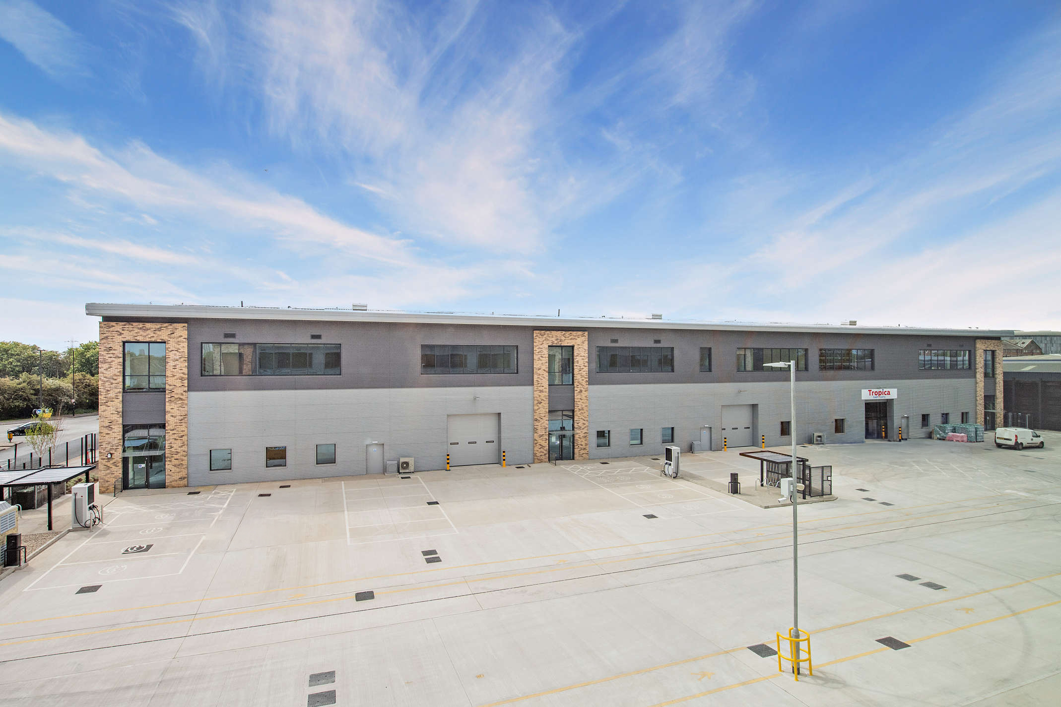 12622sq ft Industrial unit to let in Willoughby Lane, N17 0RU | Indurent
